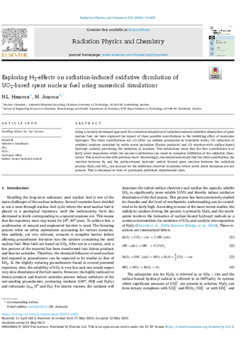 Exploring H2-effects on radiation-induced oxidative dissolution of UO2 ...